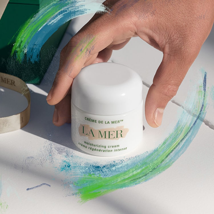 La Mer Blue Heart | Supporting Ocean Conservation Projects | La Mer UK